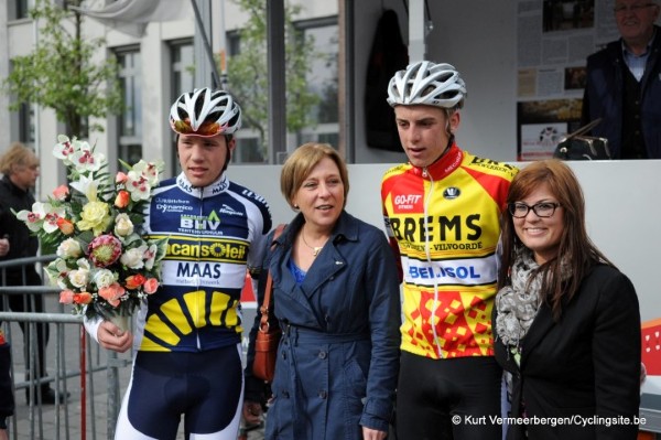 Lars Peeters solo naar eerste seizoenszege in Rotselaar (foto's ...