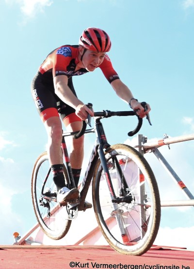 Niels Ceulemans versterkt vanaf januari het LRG Cycling Team ...