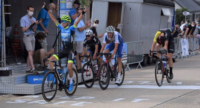 William Junior Lecerf snelste van 4 in Kerniel | cyclingsite.be