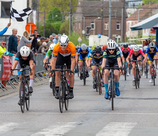 Arthur Van Den Boer start wegseizoen met 3e plaats in Sint-Joris-Weert ...