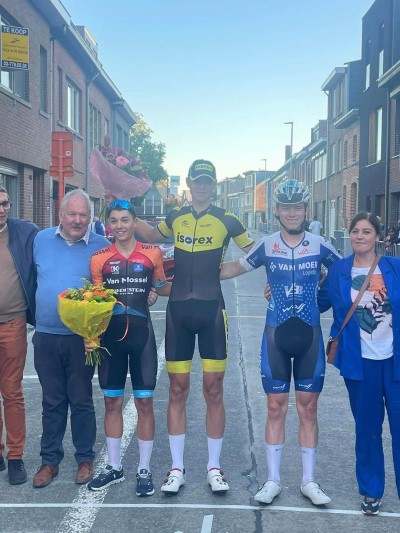 Bert Coppens viert zijn eerste zege ooit in Beveren | cyclingsite.be