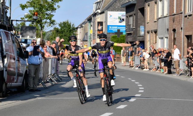 Tom Timmermans zegeviert in Geraardsbergen (foto's) | cyclingsite.be
