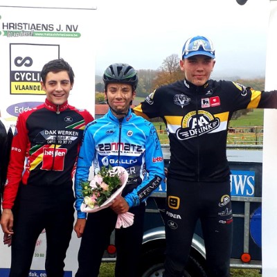 William Junior Lecerf steelt de show in Brakel-Est | cyclingsite.be