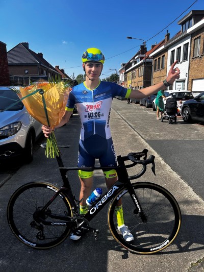 Griek Antonis Papadopoulos sprint naar eerste zege op Belgische bodem ...