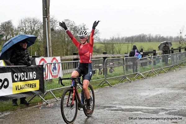 Fotoalbum CX Challenge 2022-2023 Kerniel Dames | cyclingsite.be