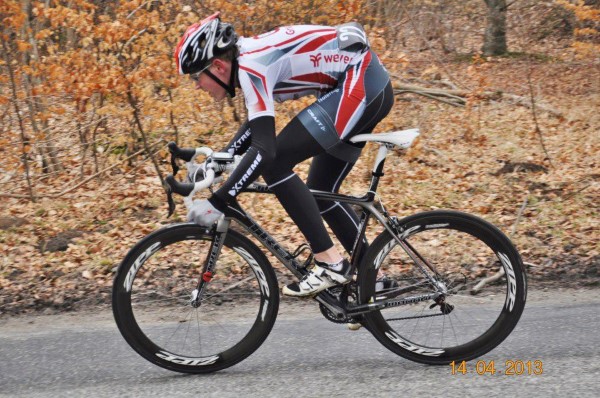 Julius Johansen wint de spurt van Wouter Verhulst in Rollegem ...